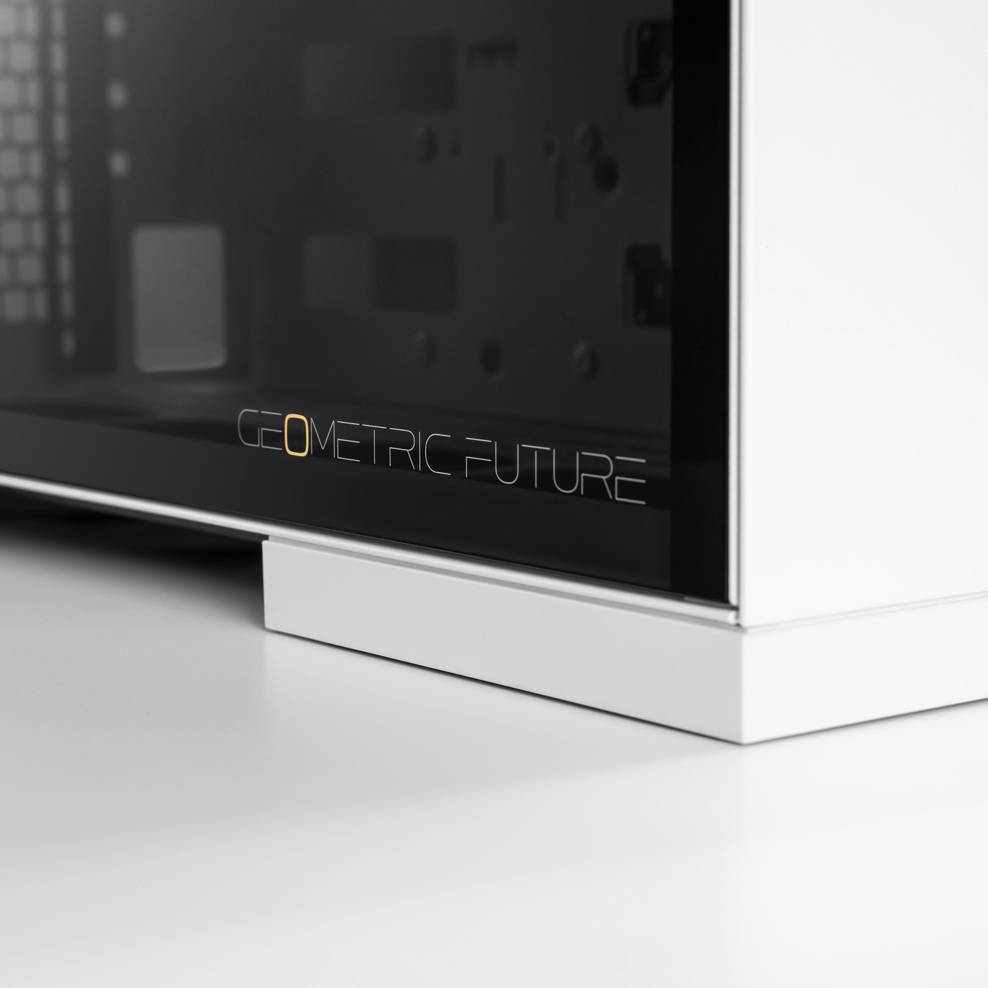 Geometric Future Lohan Midi-Tower Case - white - Watercooling UK