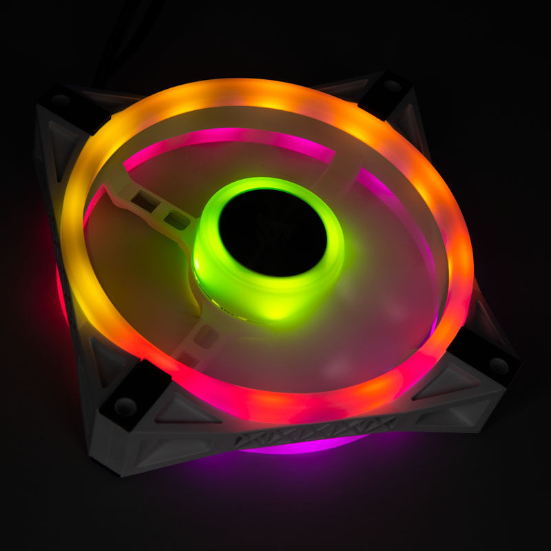 Corsair iCUE QL120 RGB PWM fan - 120mm, white - Watercooling UK