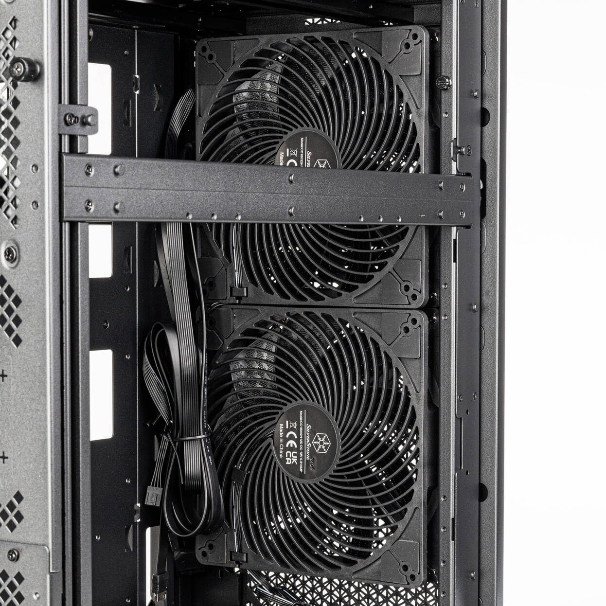 SilverStone ALTA D1 Server PC Case, Full Tower, SSI-EEB - Black ...